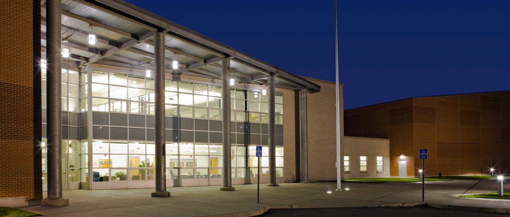 Lincoln Middle School | JCJ Architecture