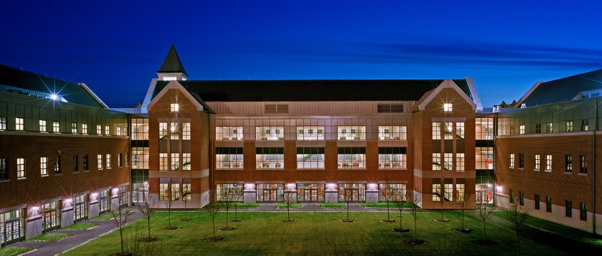 Downtown Waterbury Campus, University of Connecticut | JCJ Architecture